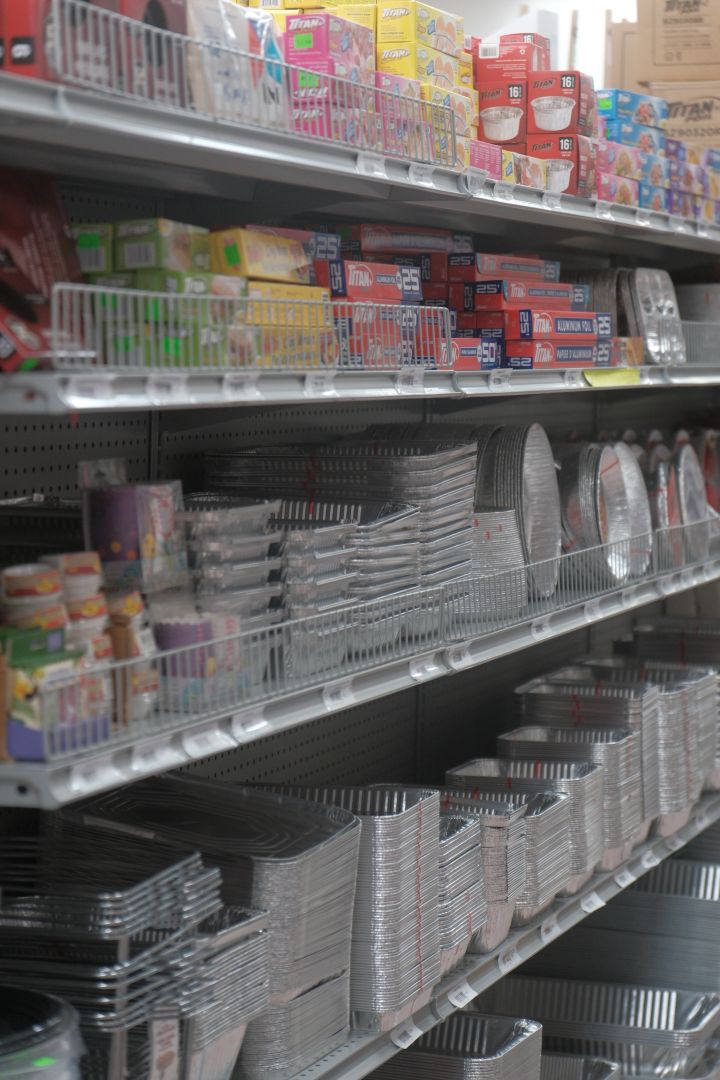 Disposable Plates Section - Dollar Xpress