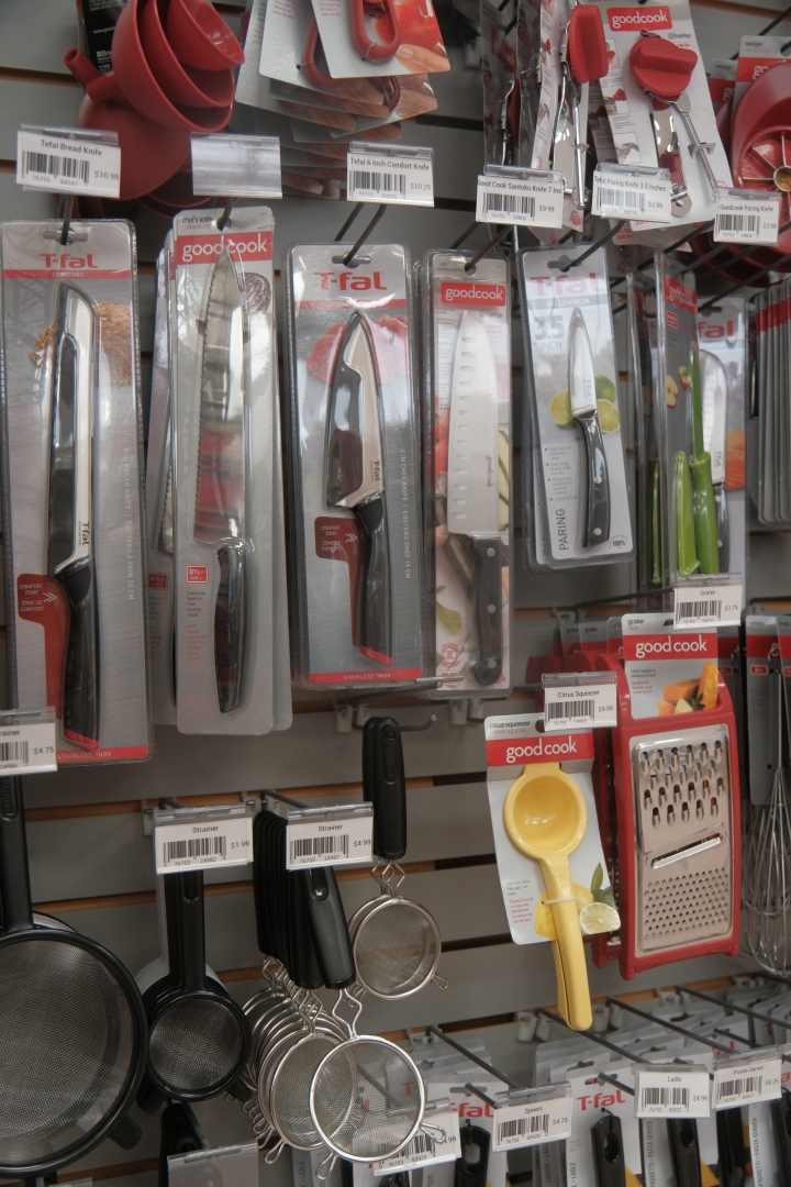 Kitchen Utensils Section - Dollar Xpress